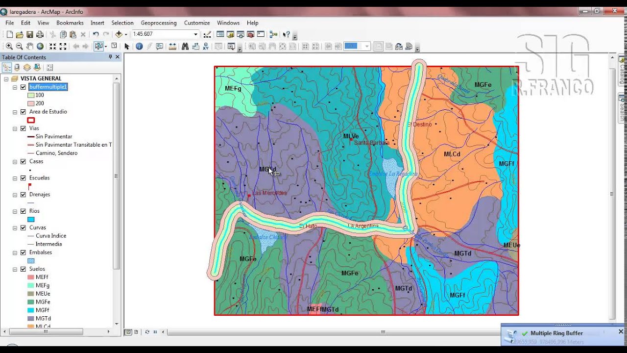 Cómo crear hasta 10 anillos de buffers en ArcGIS